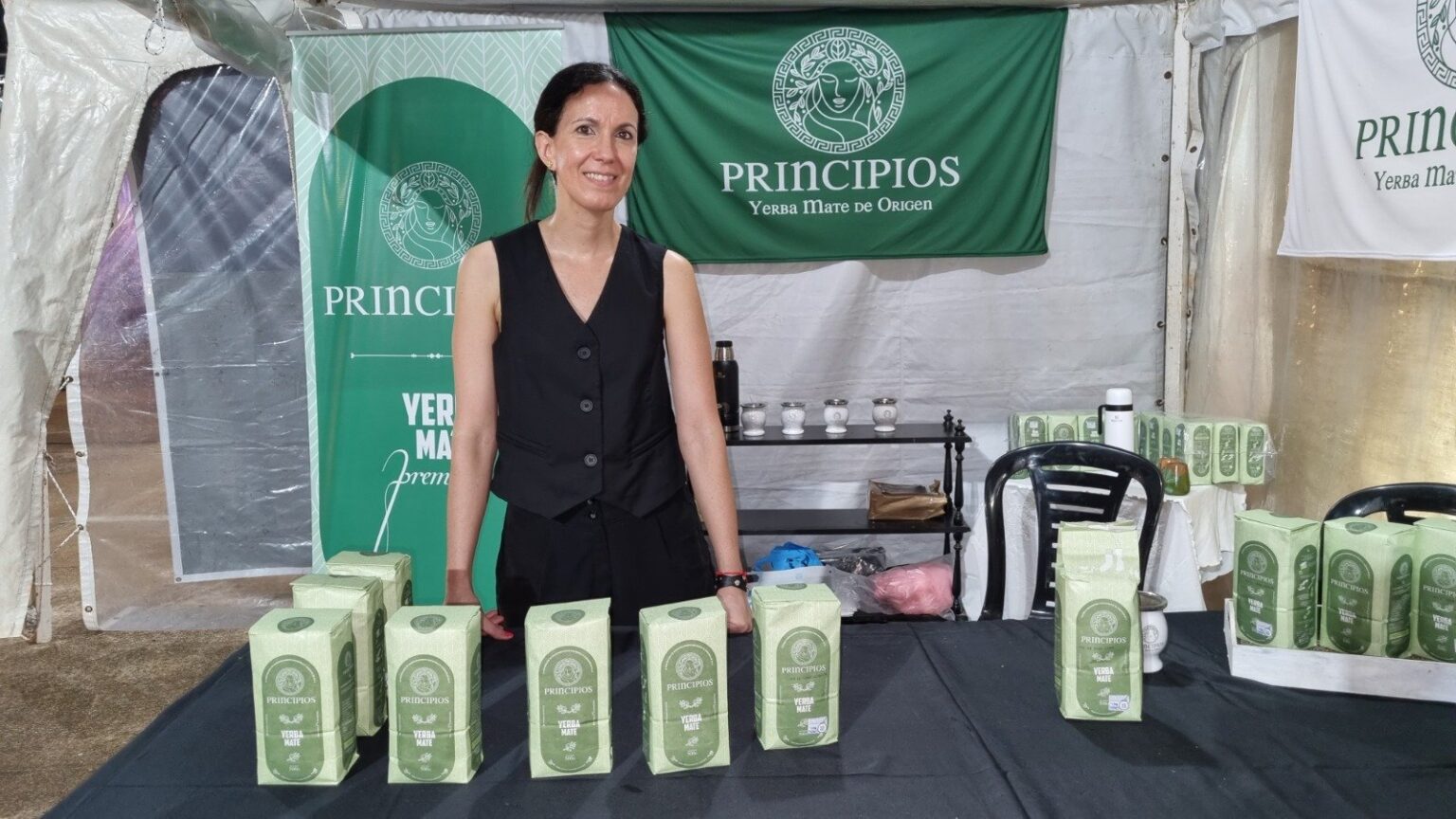 Feria del Turismo de Misiones | Presentaron una yerba de secado barbacuá con un “sabor ahumado ...